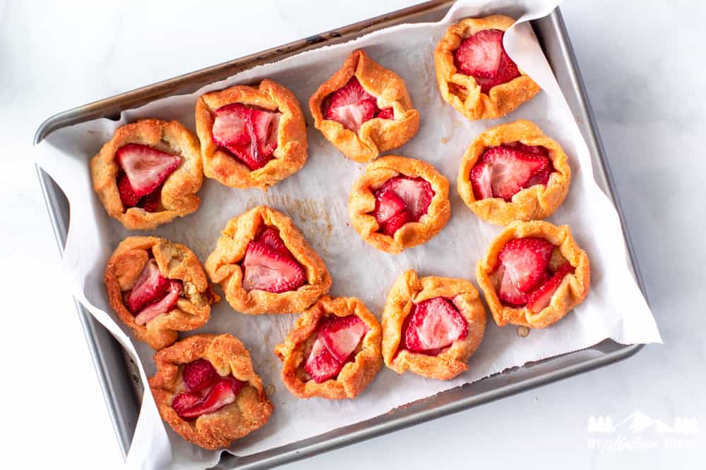 12 Best Keto Strawberry Desserts